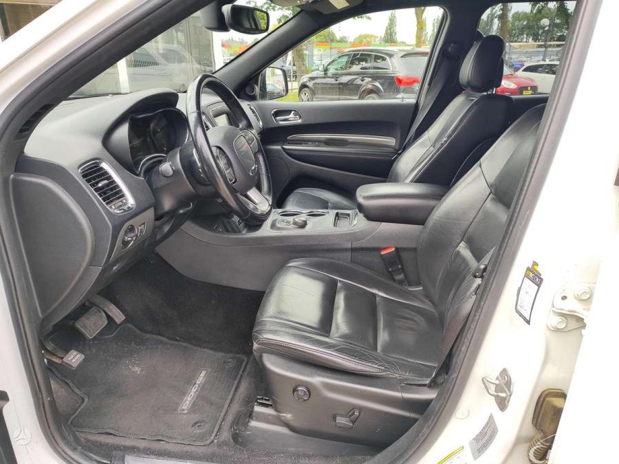 White Dodge Durango 2017 in Klaipeda, with an engine capacity of 3.60 L and mileage of 189 thousand km for 12900 €, photo 23 on AUTOMOTO.COM.LV