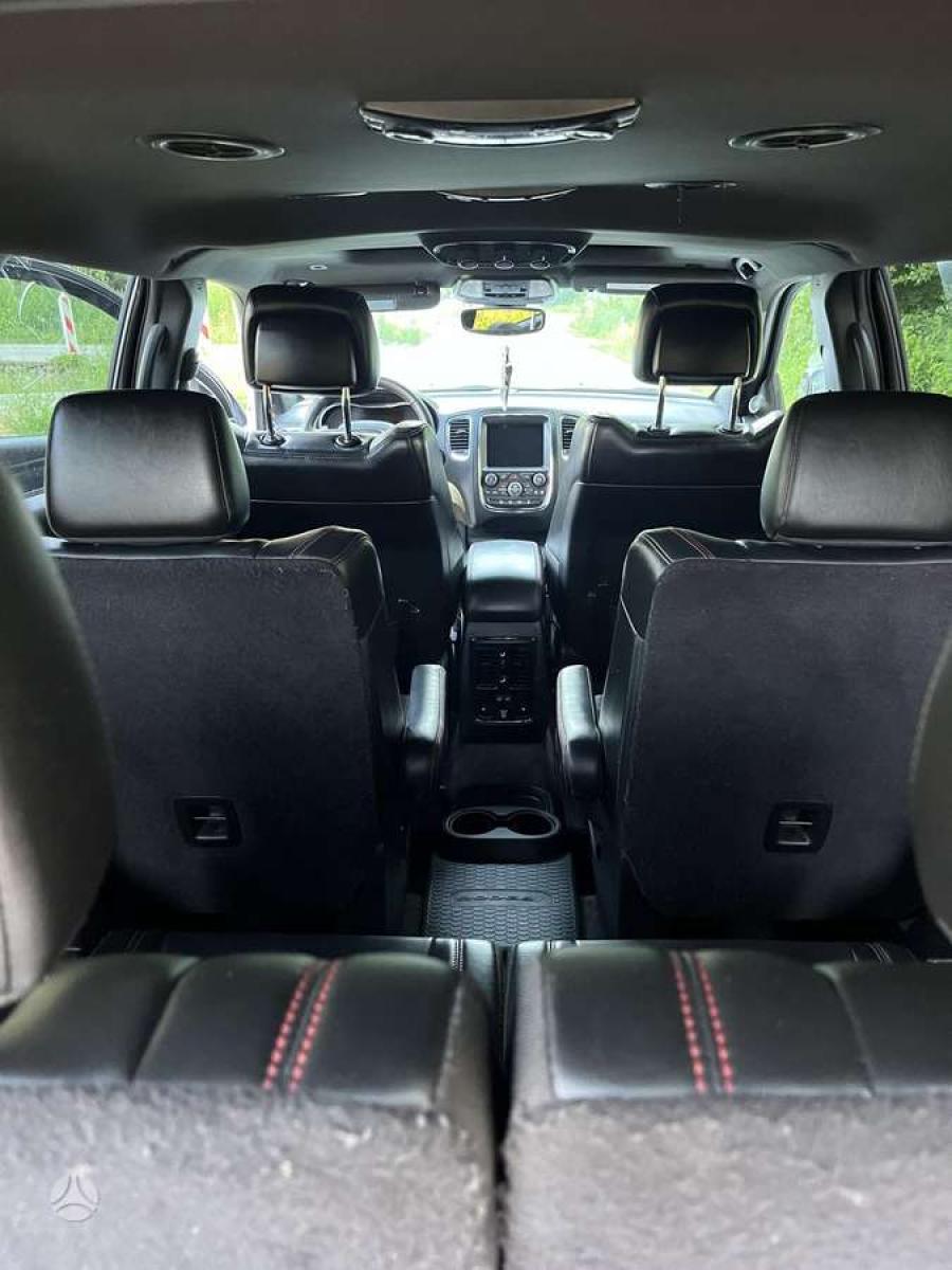 White Dodge Durango 2017 in Ukmerge, with an engine capacity of 5.65 L and mileage of 225 thousand km for 13900 €, photo 20 on AUTOMOTO.COM.LV