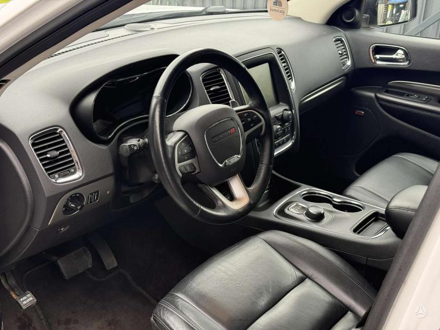White Dodge Durango 2017 in Siauliai, with an engine capacity of 3.60 L and mileage of 216 thousand km for 16950 €, photo 11 on AUTOMOTO.COM.LV