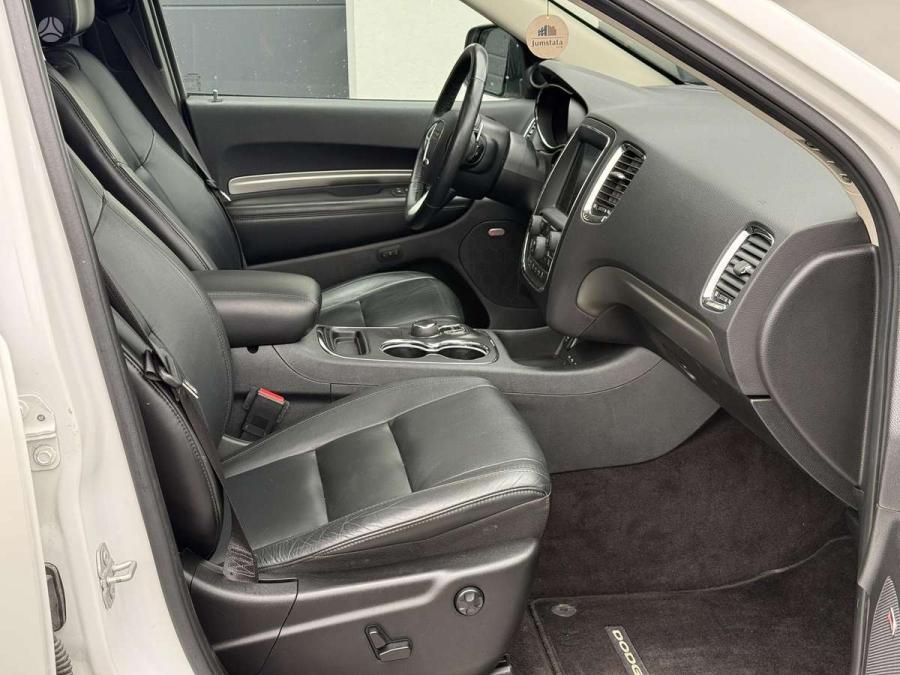 White Dodge Durango 2017 in Siauliai, with an engine capacity of 3.60 L and mileage of 216 thousand km for 16950 €, photo 18 on AUTOMOTO.COM.LV