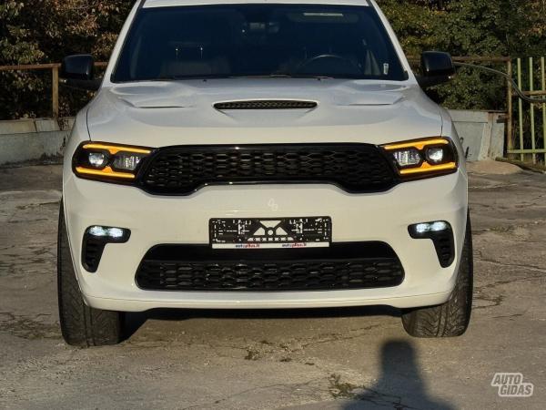 Dodge Durango 2017 in Vilnius on AUTOMOTO.COM.LV White Dodge Durango 2017 in Vilnius, with an engine capacity of 5.70 L and mileage of 195 thousand km for 18700 €, photo 3 on AUTOMOTO.COM.LV
