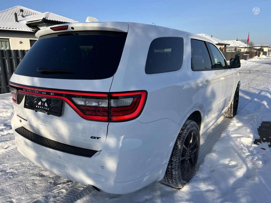 Balts Dodge Durango 2018 Šauļi, ar dzinēja tilpumu 3.60 L un nobraukumu 222 tūkst. km par 17950 €, foto 5 vietnē AUTOMOTO.COM.LV