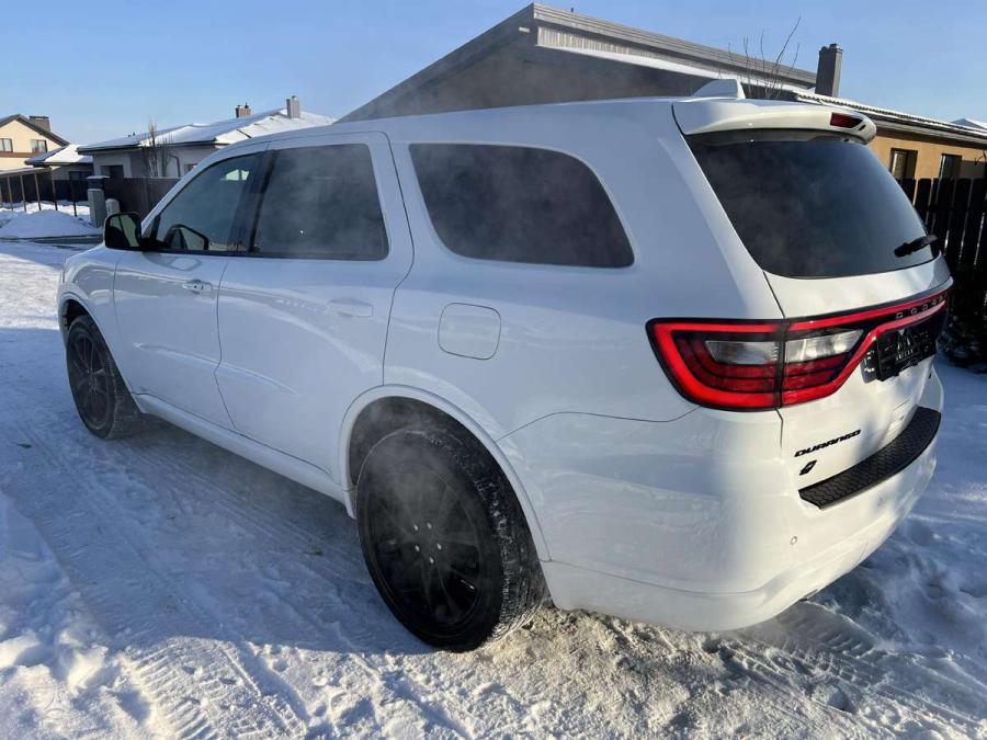 Balts Dodge Durango 2018 Šauļi, ar dzinēja tilpumu 3.60 L un nobraukumu 222 tūkst. km par 17950 €, foto 7 vietnē AUTOMOTO.COM.LV