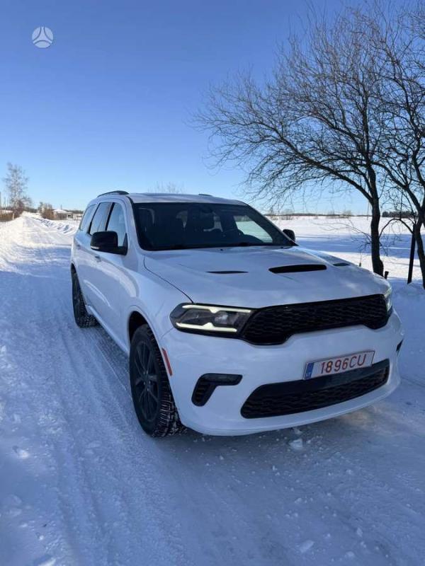 White Dodge Durango 2018 in Klaipeda, with an engine capacity of 3.60 L and mileage of 160 thousand km for 18200 €, photo 3 on AUTOMOTO.COM.LV