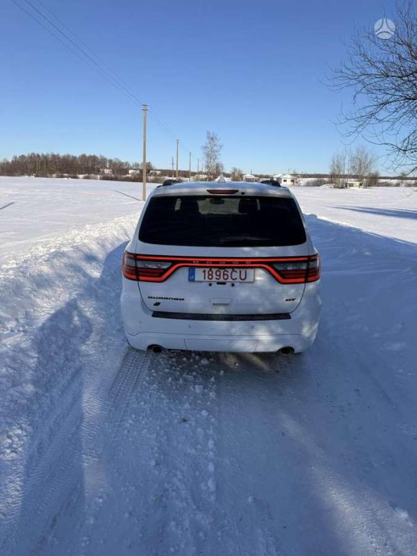 White Dodge Durango 2018 in Klaipeda, with an engine capacity of 3.60 L and mileage of 160 thousand km for 18200 €, photo 5 on AUTOMOTO.COM.LV
