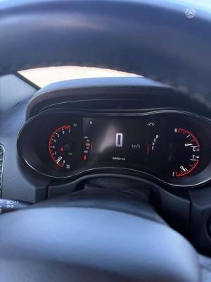 Белый Додж Дюранго 2018 в Клайпеда, объемом двигателя 3.60 л и пробегом 160 тыс. км за 18200 €, фото 11 на AUTOMOTO.COM.LV