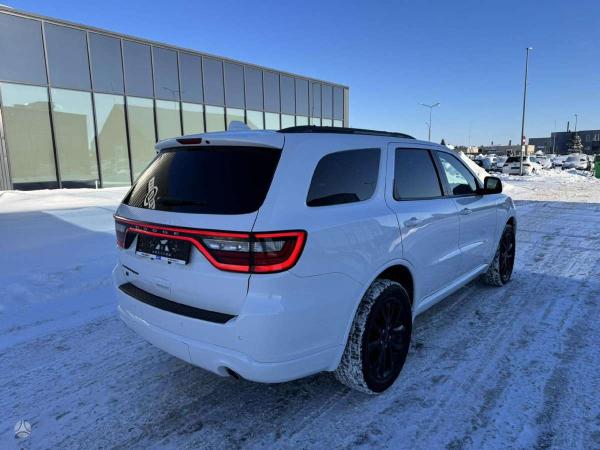 White Dodge Durango 2018 in Siauliai, with an engine capacity of 3.60 L and mileage of 250 thousand km for 16950 €, photo 4 on AUTOMOTO.COM.LV