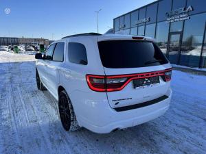 White Dodge Durango 2018 in Siauliai, with an engine capacity of 3.60 L and mileage of 250 thousand km for 16950 €, photo 5 on AUTOMOTO.COM.LV