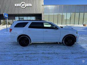 White Dodge Durango 2018 in Siauliai, with an engine capacity of 3.60 L and mileage of 250 thousand km for 16950 €, photo 7 on AUTOMOTO.COM.LV
