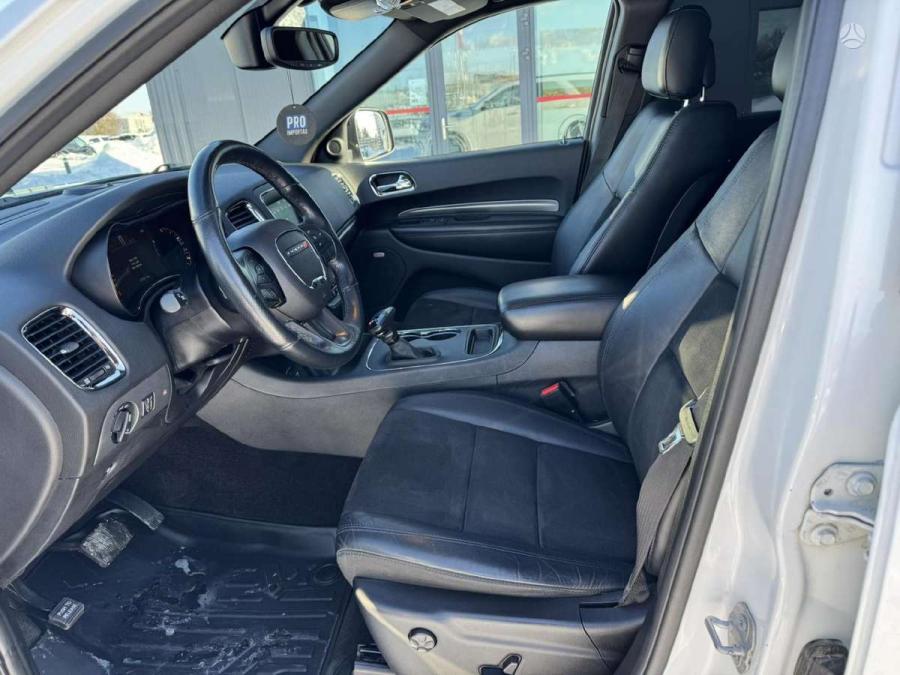White Dodge Durango 2018 in Siauliai, with an engine capacity of 3.60 L and mileage of 250 thousand km for 16950 €, photo 14 on AUTOMOTO.COM.LV
