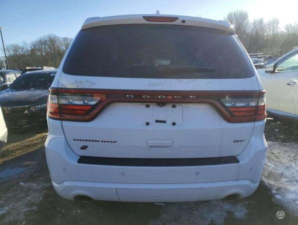 White Dodge Durango 2018 in Telschi, with an engine capacity of 3.60 L and mileage of 219 thousand km for 9900 €, photo 5 on AUTOMOTO.COM.LV