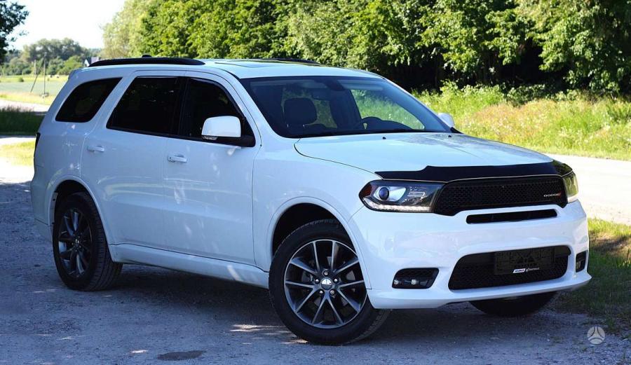 White Dodge Durango 2018 in Kretinga, with an engine capacity of 3.60 L and mileage of 146 thousand km for 17499 €, photo 9 on AUTOMOTO.COM.LV