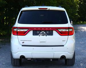 White Dodge Durango 2018 in Kretinga, with an engine capacity of 3.60 L and mileage of 146 thousand km for 17499 €, photo 17 on AUTOMOTO.COM.LV