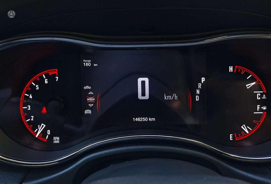 White Dodge Durango 2018 in Kretinga, with an engine capacity of 3.60 L and mileage of 146 thousand km for 17499 €, photo 34 on AUTOMOTO.COM.LV