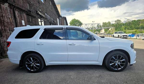White Dodge Durango 2018 in Klaipeda, with an engine capacity of 3.60 L and mileage of 178 thousand km for 11999 €, photo 10 on AUTOMOTO.COM.LV