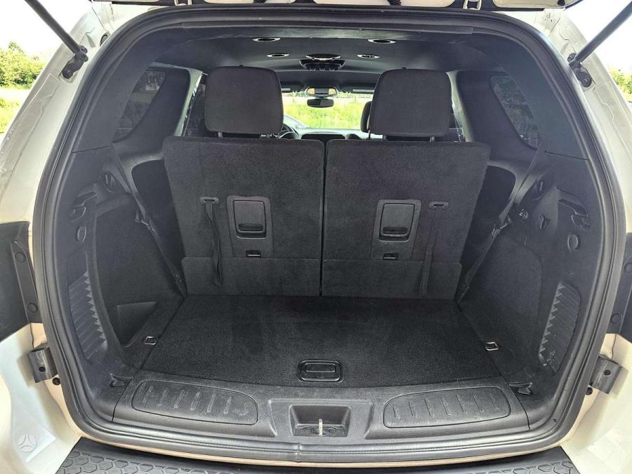 Balts Dodge Durango 2018 Klaipėda, ar dzinēja tilpumu 3.60 L un nobraukumu 178 tūkst. km par 11999 €, foto 25 vietnē AUTOMOTO.COM.LV