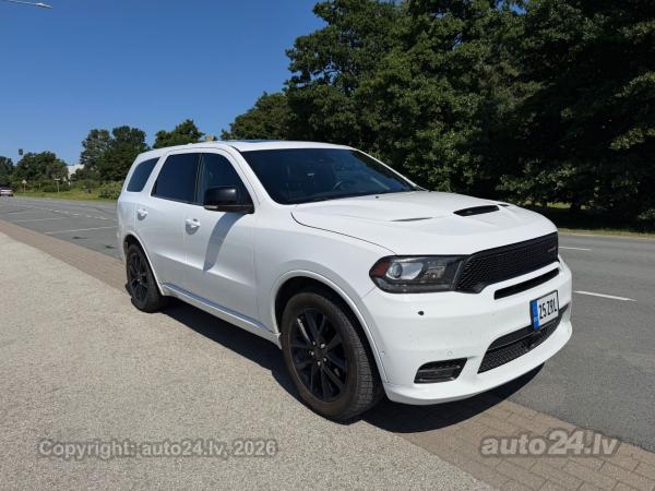 Balts Dodge Durango 2018 Tallina, ar dzinēja tilpumu 5.70 L un nobraukumu 140 tūkst. km par 30000 €, foto 3 vietnē AUTOMOTO.COM.LV