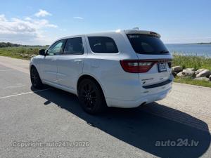 White Dodge Durango 2018 in Tallinn, with an engine capacity of 5.70 L and mileage of 140 thousand km for 30000 €, photo 5 on AUTOMOTO.COM.LV