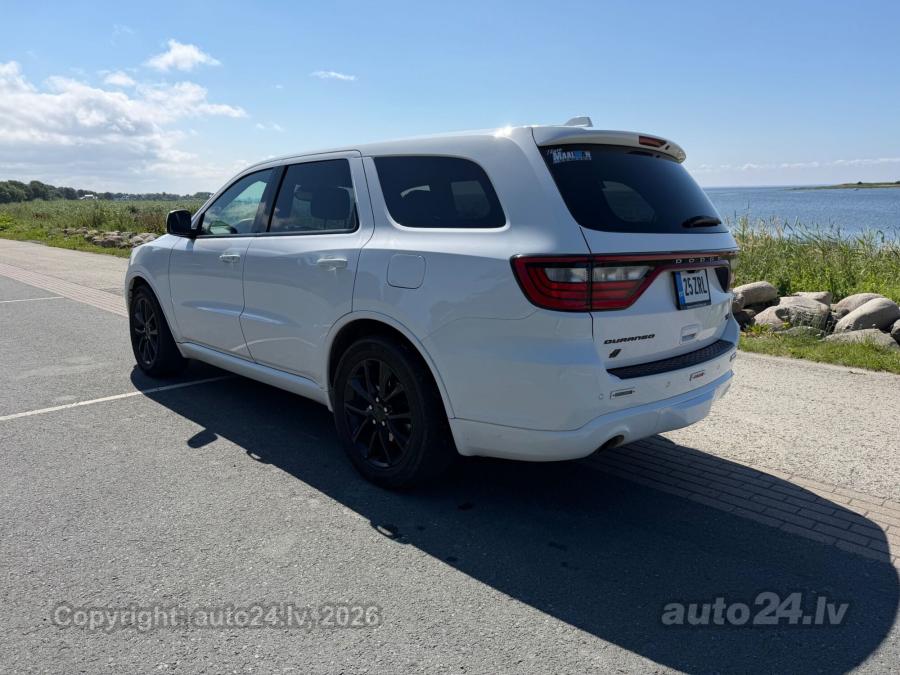 White Dodge Durango 2018 in Tallinn, with an engine capacity of 5.70 L and mileage of 140 thousand km for 30000 €, photo 5 on AUTOMOTO.COM.LV