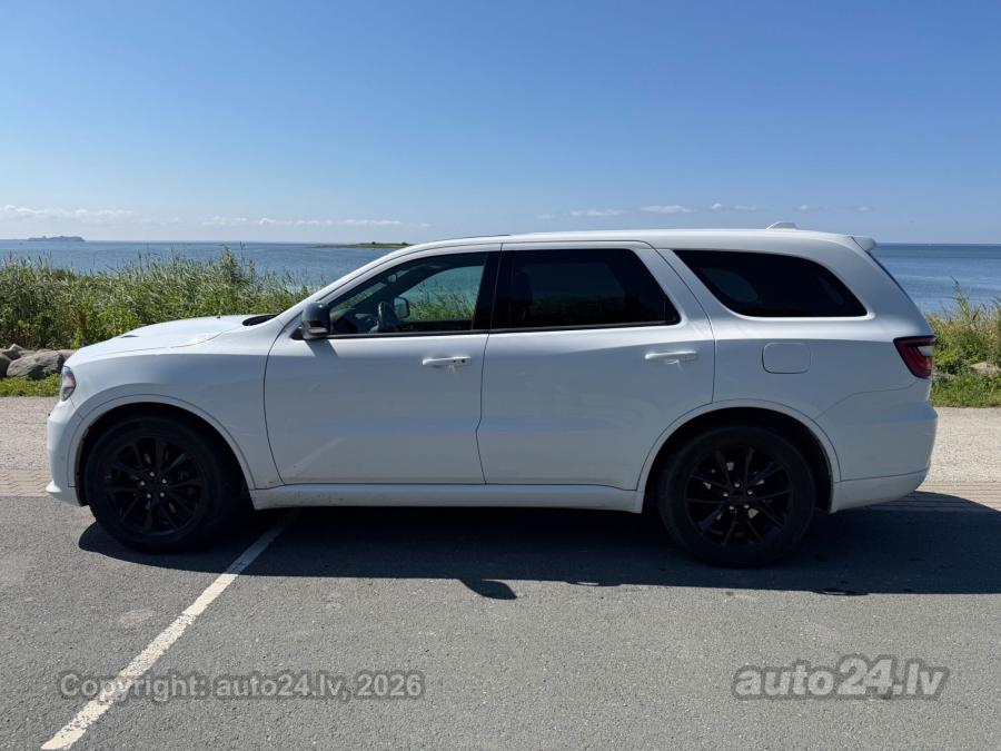White Dodge Durango 2018 in Tallinn, with an engine capacity of 5.70 L and mileage of 140 thousand km for 30000 €, photo 10 on AUTOMOTO.COM.LV