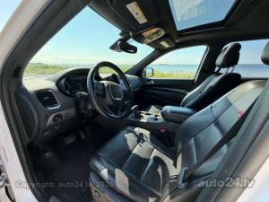 White Dodge Durango 2018 in Tallinn, with an engine capacity of 5.70 L and mileage of 140 thousand km for 30000 €, photo 12 on AUTOMOTO.COM.LV