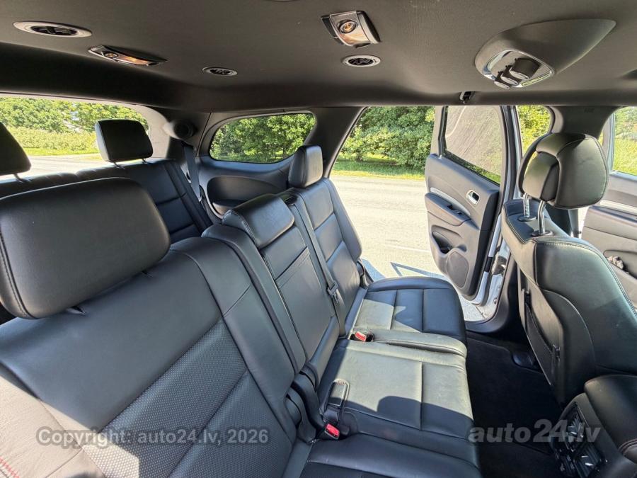 White Dodge Durango 2018 in Tallinn, with an engine capacity of 5.70 L and mileage of 140 thousand km for 30000 €, photo 16 on AUTOMOTO.COM.LV