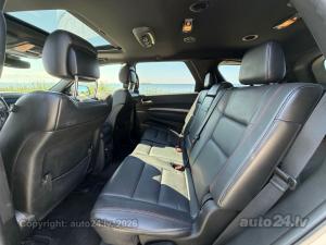 White Dodge Durango 2018 in Tallinn, with an engine capacity of 5.70 L and mileage of 140 thousand km for 30000 €, photo 18 on AUTOMOTO.COM.LV
