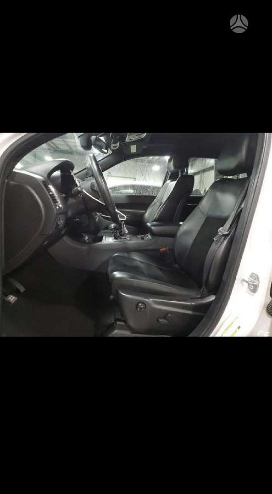 White Dodge Durango 2018 in Siauliai, with an engine capacity of 3.60 L and mileage of 257 thousand km for 13500 €, photo 9 on AUTOMOTO.COM.LV