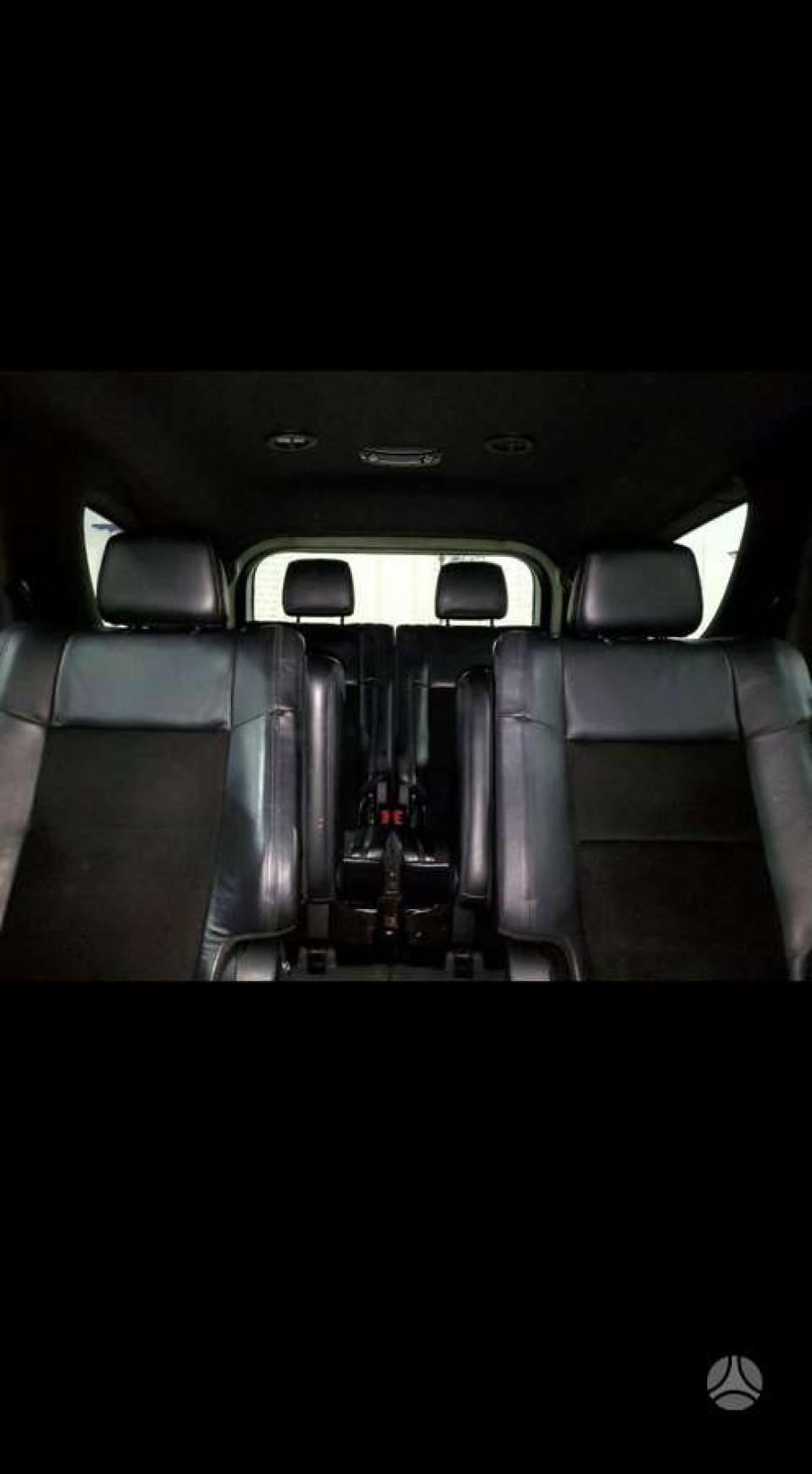White Dodge Durango 2018 in Siauliai, with an engine capacity of 3.60 L and mileage of 257 thousand km for 13500 €, photo 11 on AUTOMOTO.COM.LV
