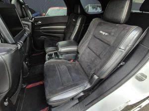 White Dodge Durango 2018 in Vilnius, with an engine capacity of 6.42 L and mileage of 187 thousand km for 19999 €, photo 10 on AUTOMOTO.COM.LV