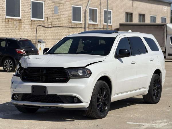 Balts Dodge Durango 2018 Šauļi, ar dzinēja tilpumu 3.60 L un nobraukumu 244 tūkst. km par 10900 €, foto 1 vietnē AUTOMOTO.COM.LV
