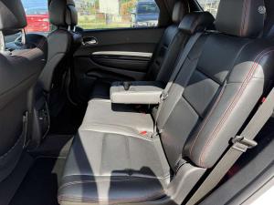 White Dodge Durango 2018 in Siauliai, with an engine capacity of 3.60 L and mileage of 244 thousand km for 10900 €, photo 17 on AUTOMOTO.COM.LV