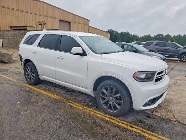 Dodge Durango 2018 in Siauliai on AUTOMOTO.COM.LV White Dodge Durango 2018 in Siauliai, with an engine capacity of 3.60 L and mileage of 254 thousand km for 10400 €, photo 1 on AUTOMOTO.COM.LV