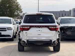 White Dodge Durango 2018 in Siauliai, with an engine capacity of 3.60 L and mileage of 256 thousand km for 9900 €, photo 6 on AUTOMOTO.COM.LV