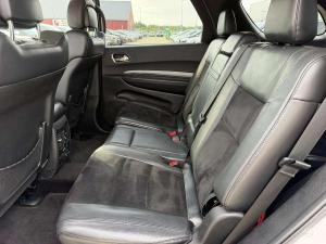 White Dodge Durango 2018 in Siauliai, with an engine capacity of 3.60 L and mileage of 256 thousand km for 9900 €, photo 17 on AUTOMOTO.COM.LV