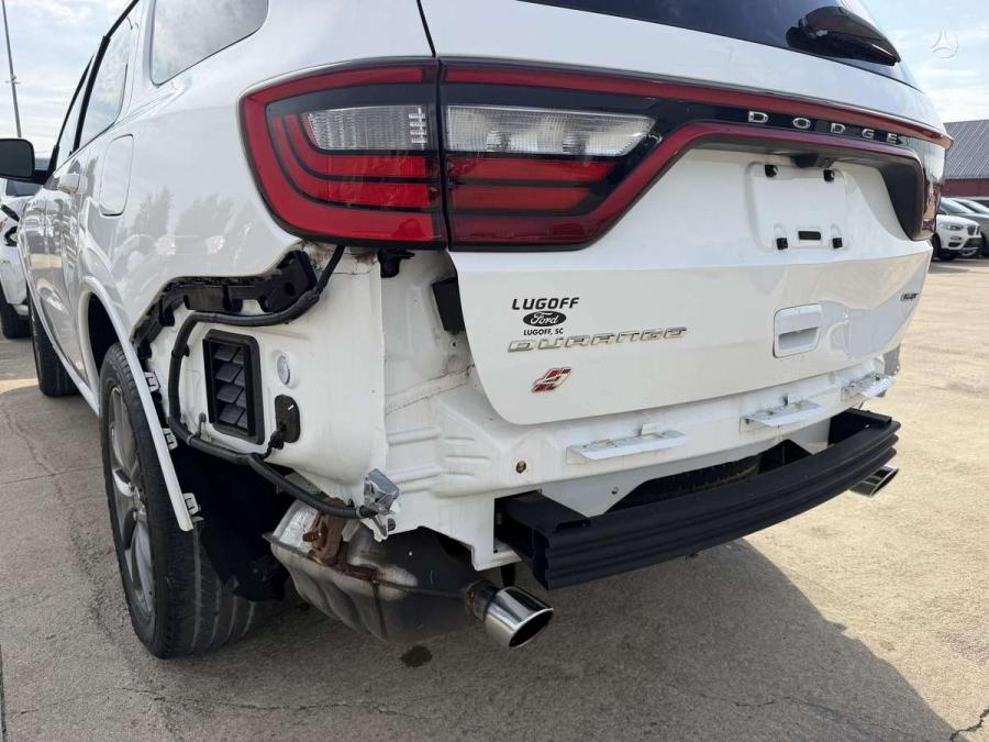 White Dodge Durango 2018 in Siauliai, with an engine capacity of 3.60 L and mileage of 256 thousand km for 9900 €, photo 22 on AUTOMOTO.COM.LV