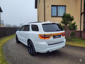 White Dodge Durango 2019 in Telschi, with an engine capacity of 3.60 L and mileage of 161 thousand km for 18800 €, photo 3 on AUTOMOTO.COM.LV