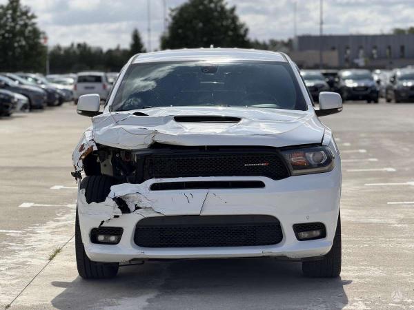White Dodge Durango 2019 in Siauliai, with an engine capacity of 5.65 L and mileage of 214 thousand km for 11900 €, photo 2 on AUTOMOTO.COM.LV