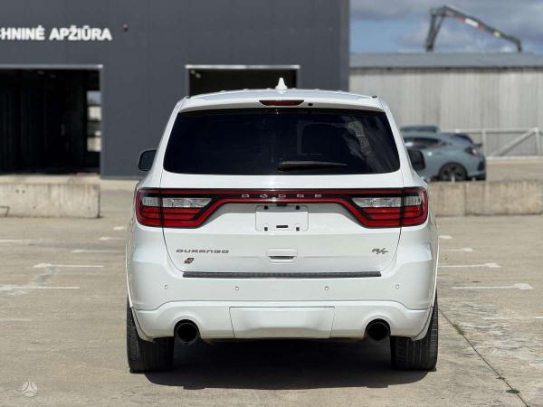 White Dodge Durango 2019 in Siauliai, with an engine capacity of 5.65 L and mileage of 214 thousand km for 11900 €, photo 5 on AUTOMOTO.COM.LV