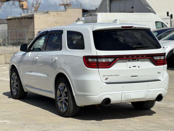 White Dodge Durango 2019 in Siauliai, with an engine capacity of 5.65 L and mileage of 214 thousand km for 11900 €, photo 6 on AUTOMOTO.COM.LV