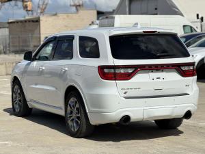 White Dodge Durango 2019 in Siauliai, with an engine capacity of 5.65 L and mileage of 214 thousand km for 11900 €, photo 7 on AUTOMOTO.COM.LV