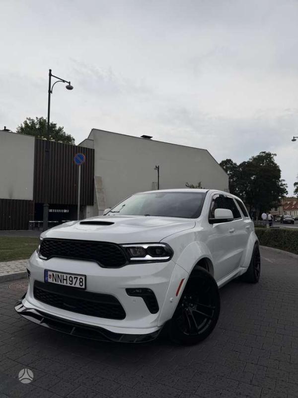Balts Dodge Durango 2019 Viļņa, ar dzinēja tilpumu 5.70 L un nobraukumu 191 tūkst. km par 24500 €, foto 4 vietnē AUTOMOTO.COM.LV