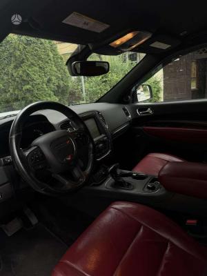 Balts Dodge Durango 2019 Viļņa, ar dzinēja tilpumu 5.70 L un nobraukumu 191 tūkst. km par 24500 €, foto 13 vietnē AUTOMOTO.COM.LV