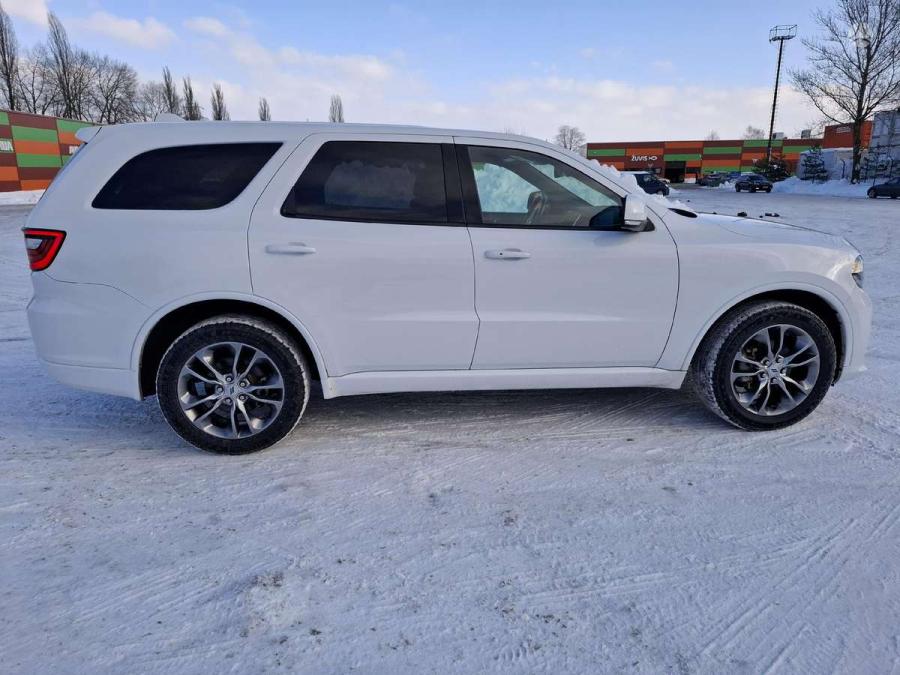 White Dodge Durango 2020 in Klaipeda, with an engine capacity of 3.60 L and mileage of 165 thousand km for 17800 €, photo 2 on AUTOMOTO.COM.LV