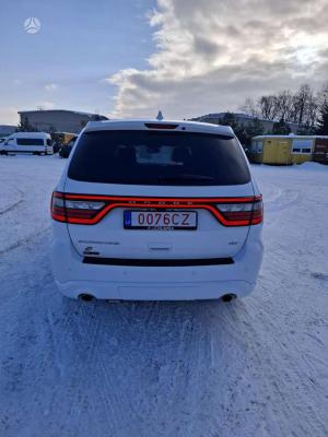 White Dodge Durango 2020 in Klaipeda, with an engine capacity of 3.60 L and mileage of 165 thousand km for 17800 €, photo 4 on AUTOMOTO.COM.LV