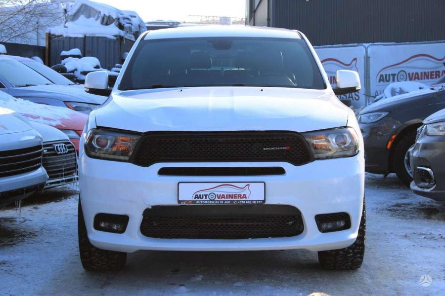 Balts Dodge Durango 2020 Viļņa, ar dzinēja tilpumu 3.60 L un nobraukumu 158 tūkst. km par 14600 €, foto 1 vietnē AUTOMOTO.COM.LV