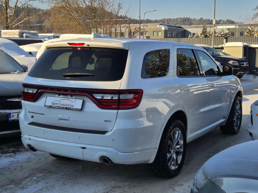 Balts Dodge Durango 2020 Viļņa, ar dzinēja tilpumu 3.60 L un nobraukumu 158 tūkst. km par 14600 €, foto 5 vietnē AUTOMOTO.COM.LV