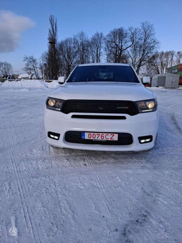 Balts Dodge Durango 2020 Klaipėda, ar dzinēja tilpumu 3.60 L un nobraukumu 165 tūkst. km par 18700 €, foto 1 vietnē AUTOMOTO.COM.LV