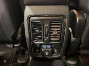 White Dodge Durango 2020 in Vilnius, with an engine capacity of 3.60 L and mileage of 193 thousand km for 18300 €, photo 30 on AUTOMOTO.COM.LV