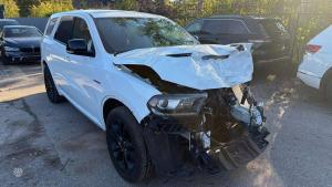 White Dodge Durango 2020 in Ukmerge, with an engine capacity of 5.65 L and mileage of 97 thousand km for 9799 €, photo 4 on AUTOMOTO.COM.LV